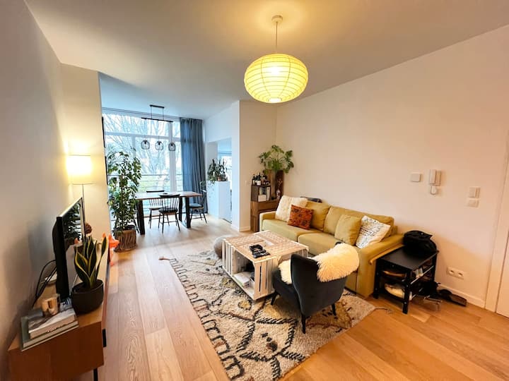 Agréable Appartement Au Calme - Evere
