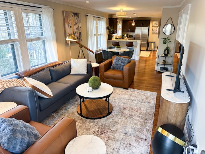 Stylish, Open Concept Apartment 2bd/1ba, 2nd Floor - Boston, MA