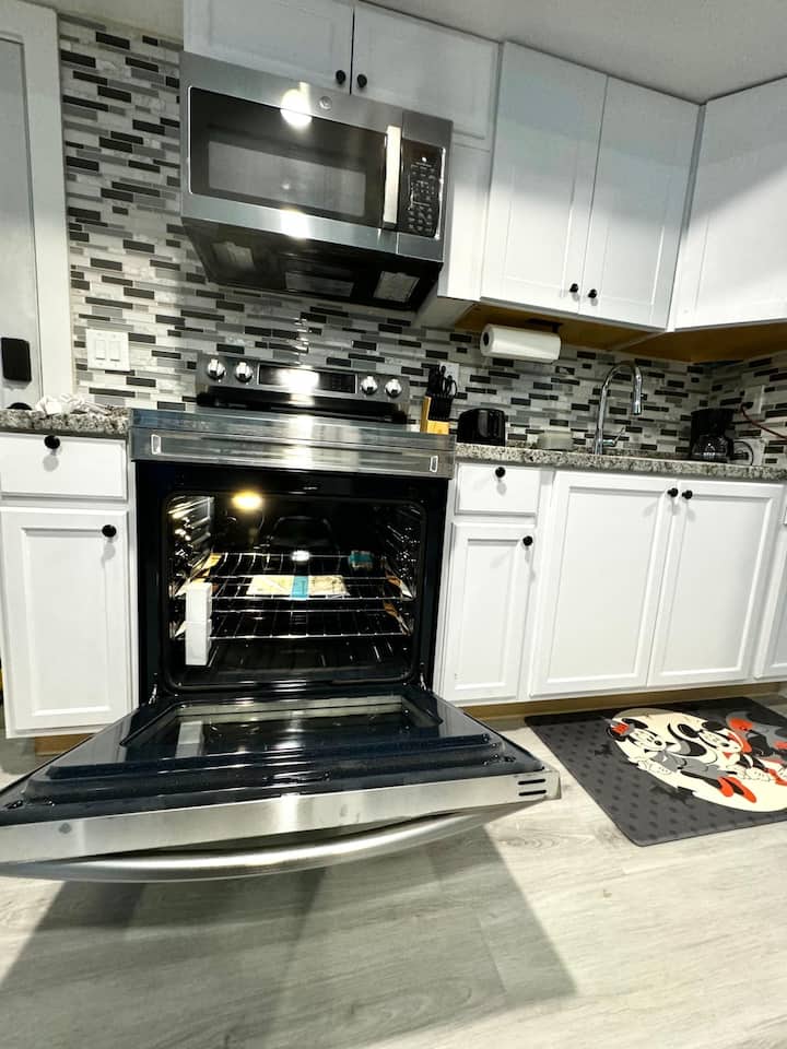 Mg 2br Apt 1bath | Minutes To Nyc | Ewr - Newark