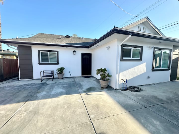 10% Off New 2-bed 2 Bath In West Covina - West Covina, CA