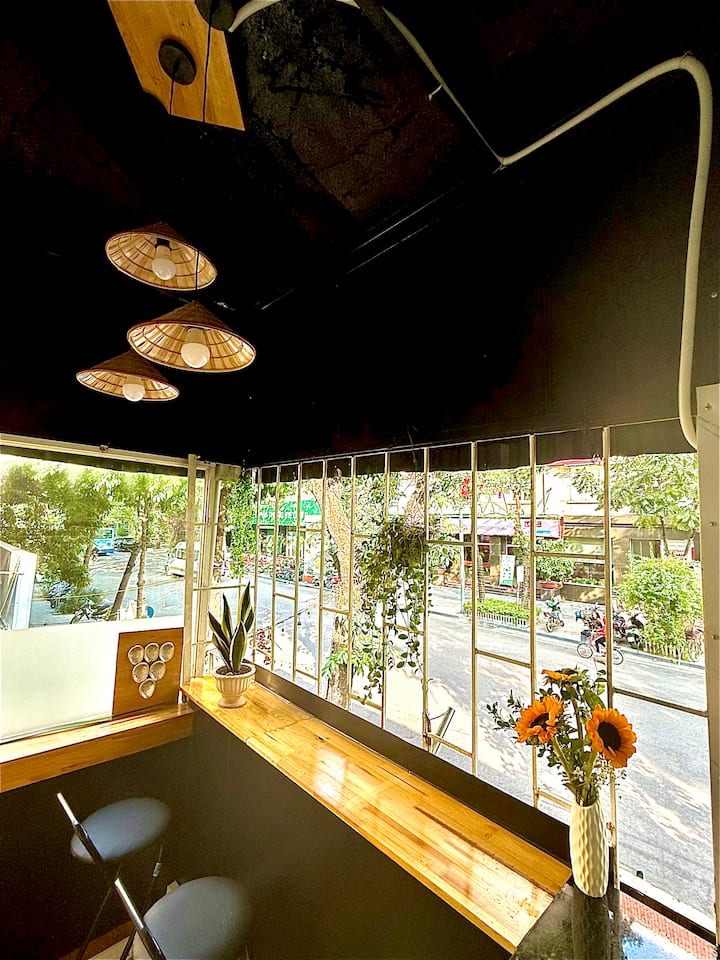 Cozy Balcony  Streetview-central-kitchen-washer - Hanói