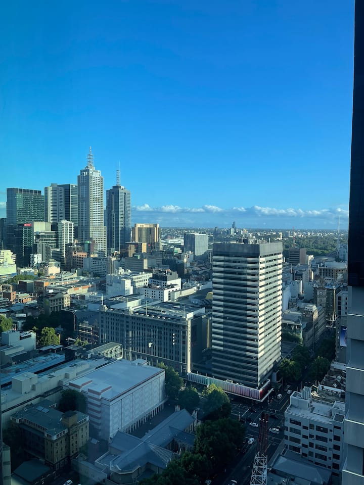 Central Melbourne Apartment With Panoramic Views - Melbourne