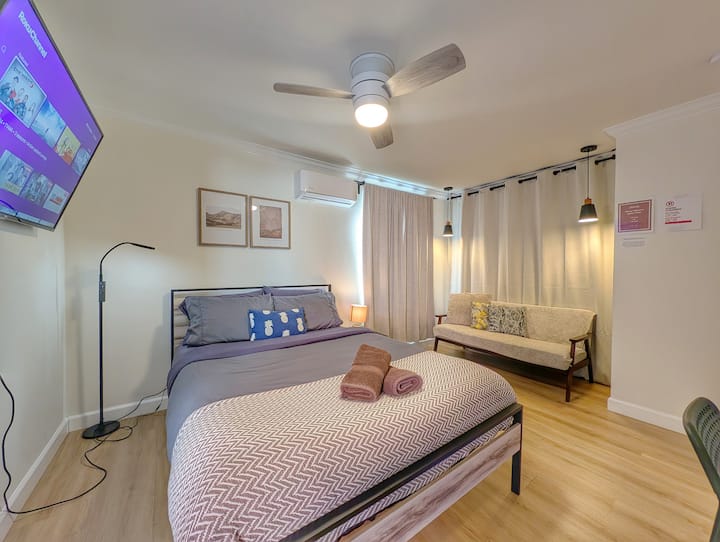 New! Studio | Prime Location Sgv To Ktown & Disney - Pico Rivera, CA