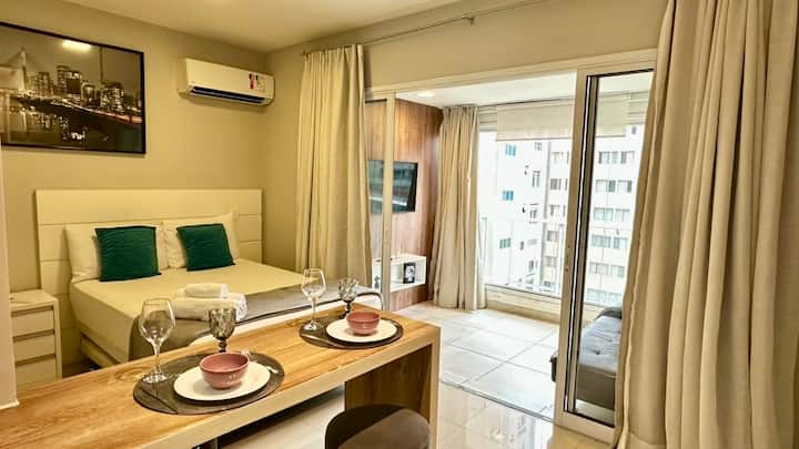 Apê 4 Pessoas C/garagem, Piscina E Metrô Próximo - São Paulo