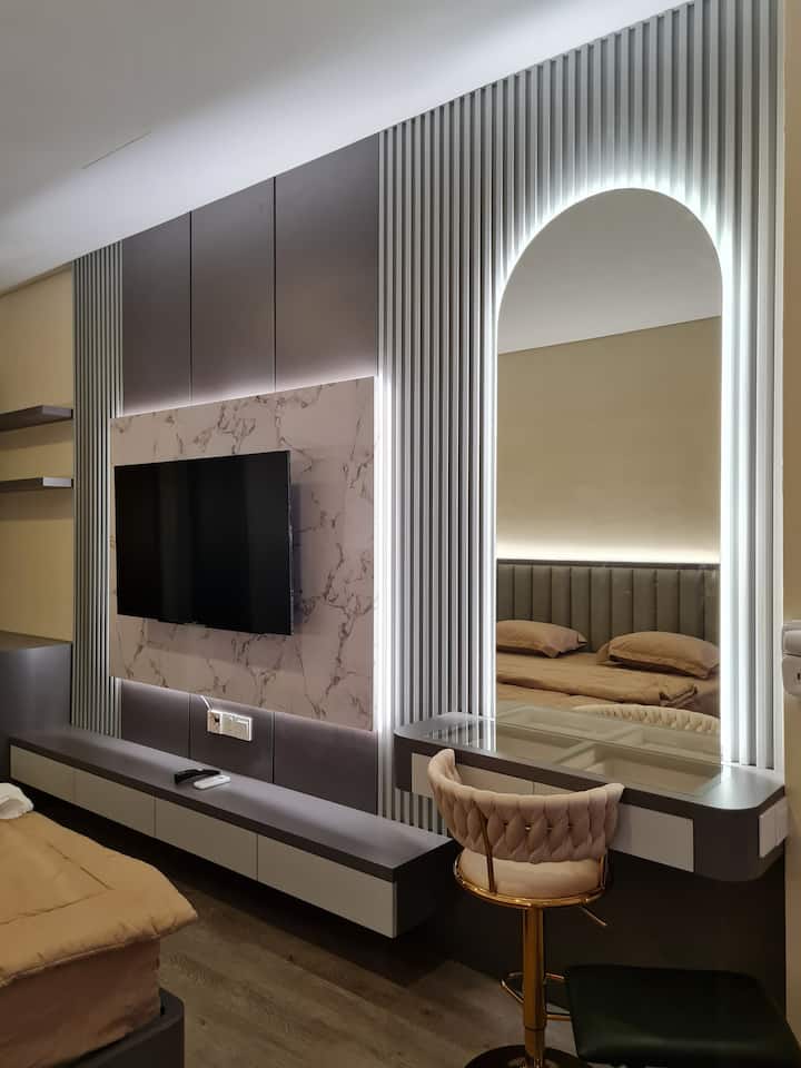 Nagoya Thamrin City
Tower B Flr 9 - Lubuk Baja