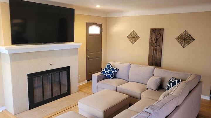 Great Area And Super Clean! - Albuquerque, NM