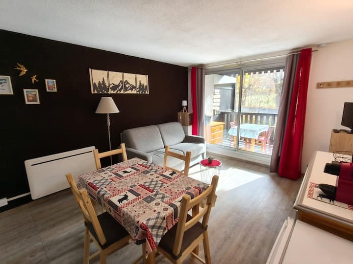 Studio Chaleureux Avec Balcon Et Vue Montagne - Barcelonnette