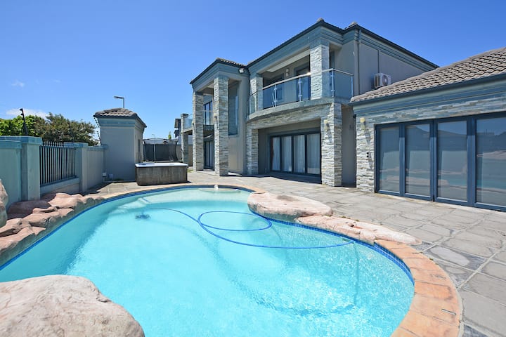 Golden Grove - Parklands