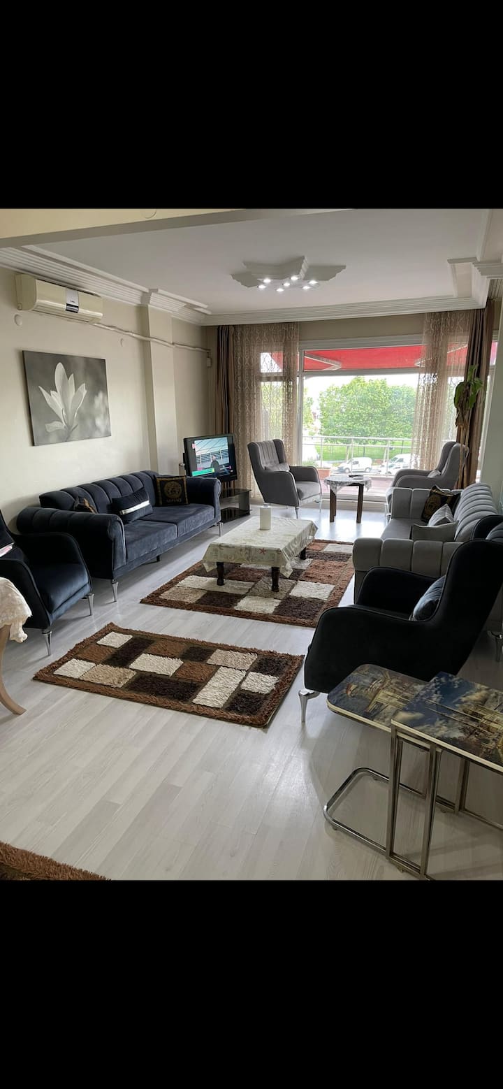 Deniz Manzaralı 3+1 Daire - Zeytinburnu