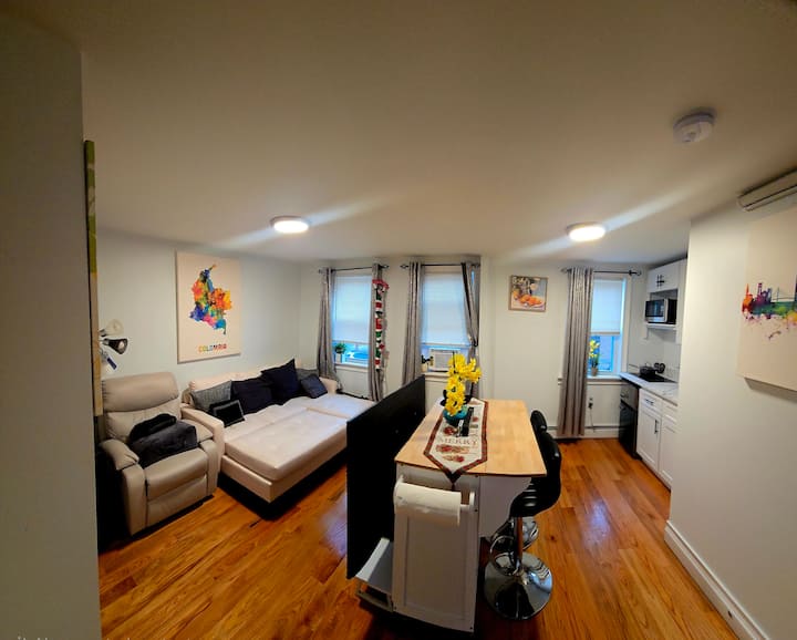 * Brooklyn Private Suite * - Queens, NY