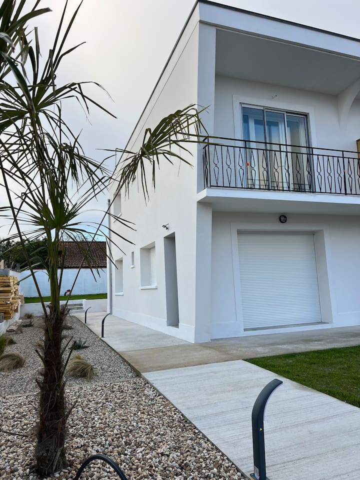 Belle Appartement Lumineux Avec Terrasse Privée 2 - Lormont