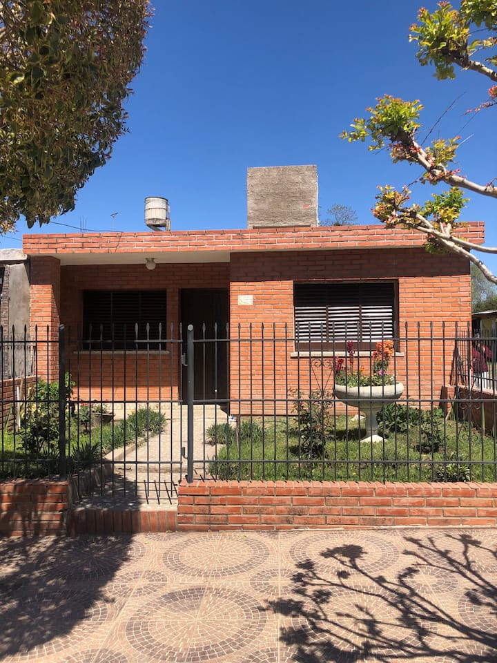 Casa Para Entre 7 Y 10 Personas - Cosquín