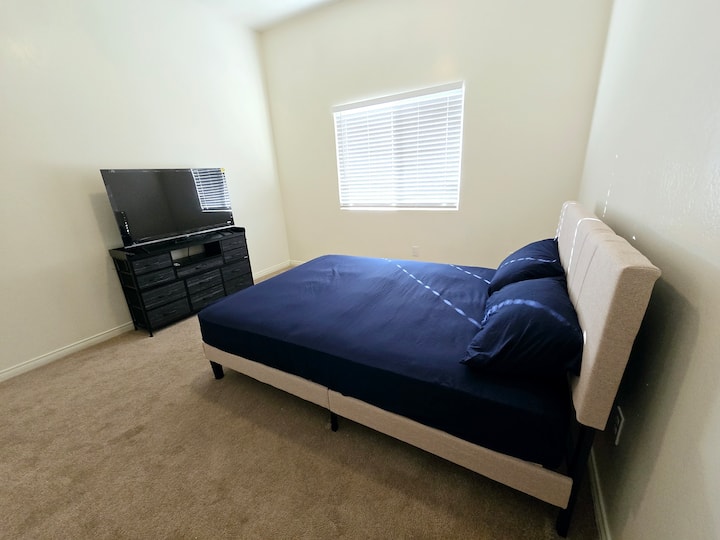 Comfort Room - Bakersfield, CA