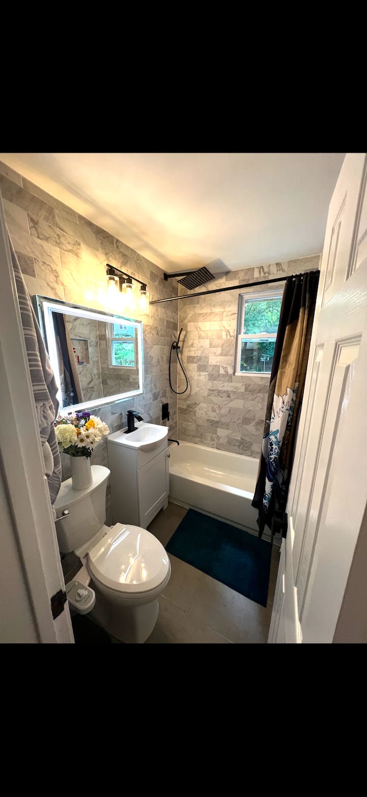 Newly Renovated Property - Fairfax, VA
