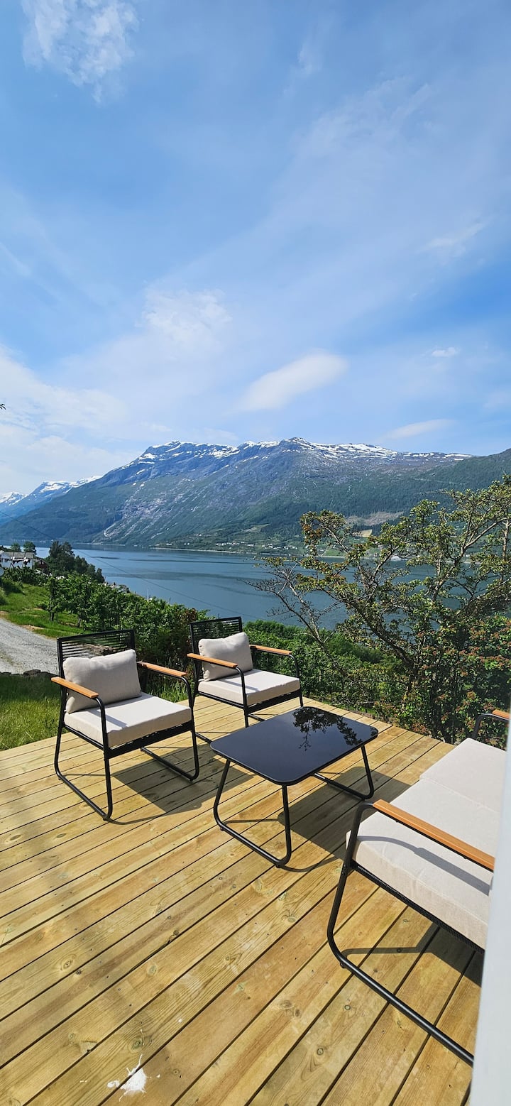 Koselig Hus På Fruktgård - Lofthus