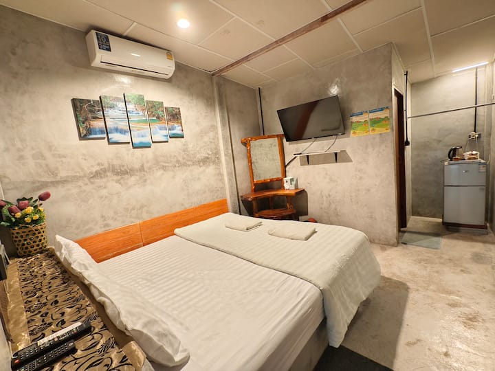 Wangwiwat#4_green Accom.,cheap,clean,quiet,safe - Koh Lanta