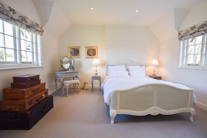 Elegant Countryside Cottage Near Oxford - Thame