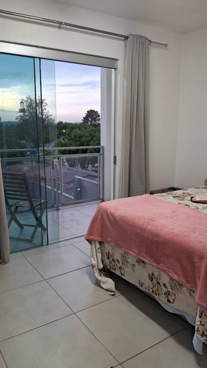 Casa De 3 Quartos Para Até 8 Pessoas - Novo Hamburgo