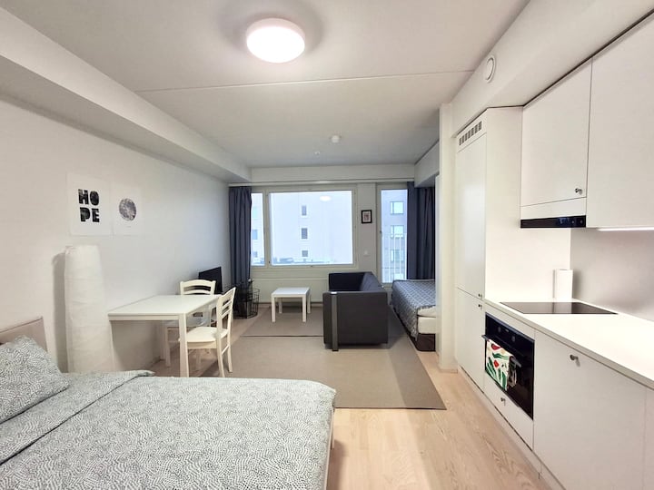 New Spacious Studio @ Hel Airport - Vantaa