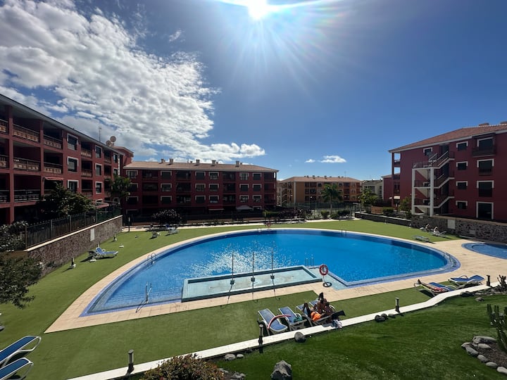 “Quiet Palm Mar Apartment, Whit Pool” - Los Cristianos