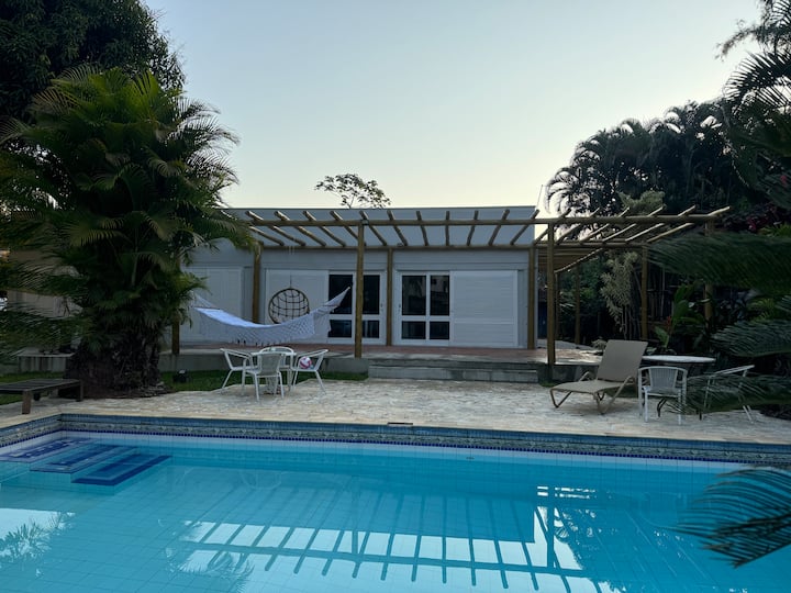 Casa Com Piscina - イリャベラ