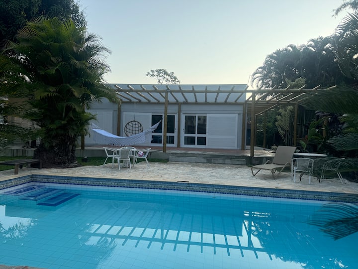 Casa  Com Piscina E Churrasqueira | Pet Friendly - Ilhabela