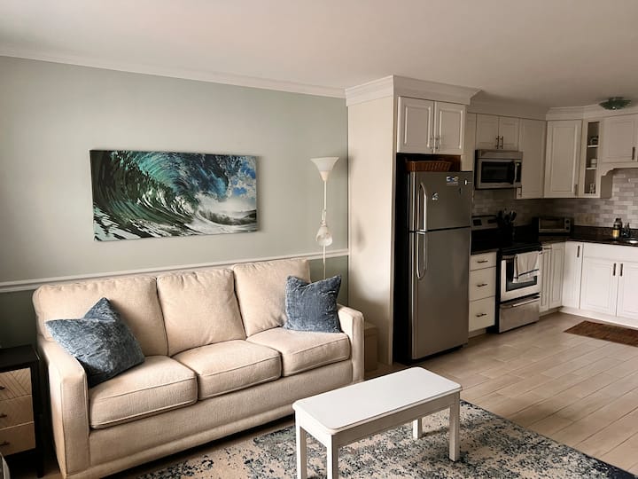 Cozy Condo W/ Pool - 3 Blocks From Beach - Ocean City, NJ