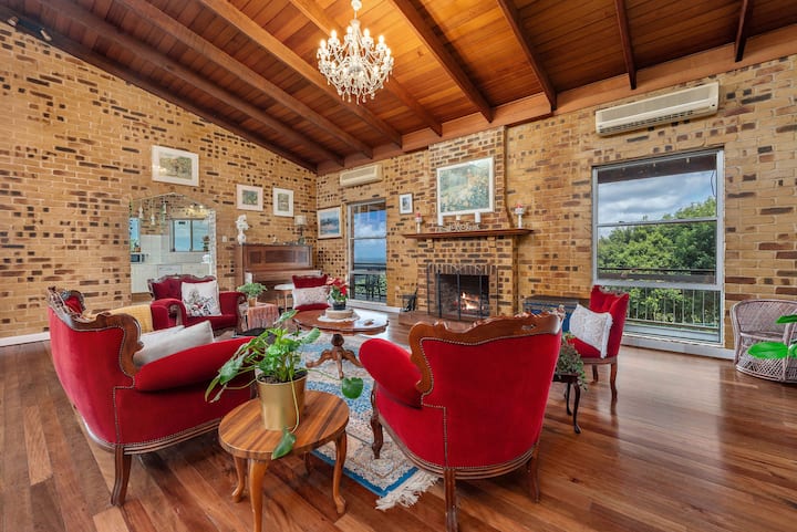 Vintage Views Maleny Hinterland - Beerwah