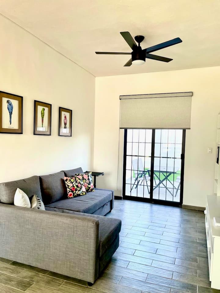 Departamento En León Con Amplio Patio Privado - León, México
