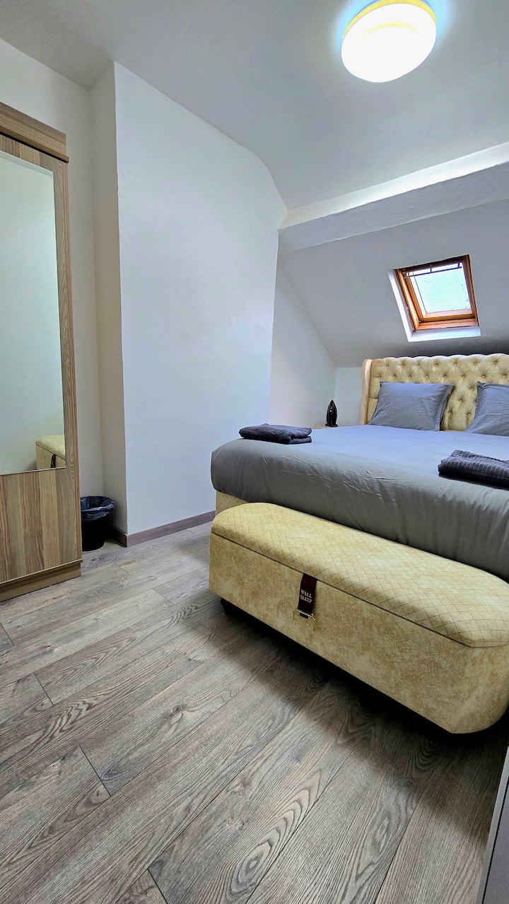 Knus Dakappartement, Complete Keuken, Gare Du Midi - Anderlecht