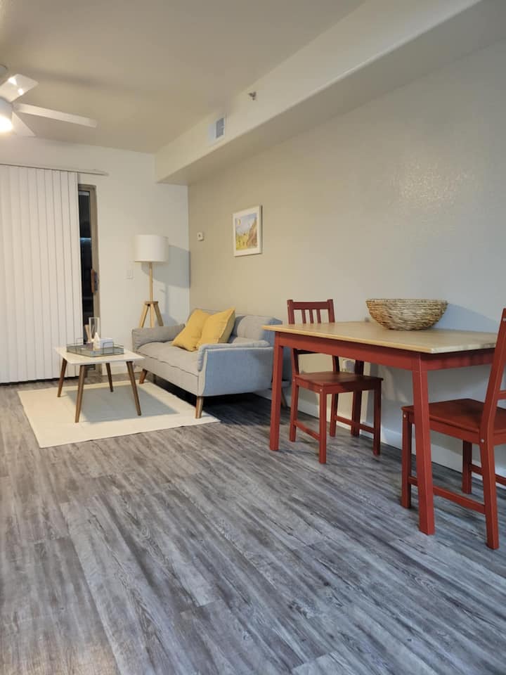 Close To Asu Campus - Tempe, AZ
