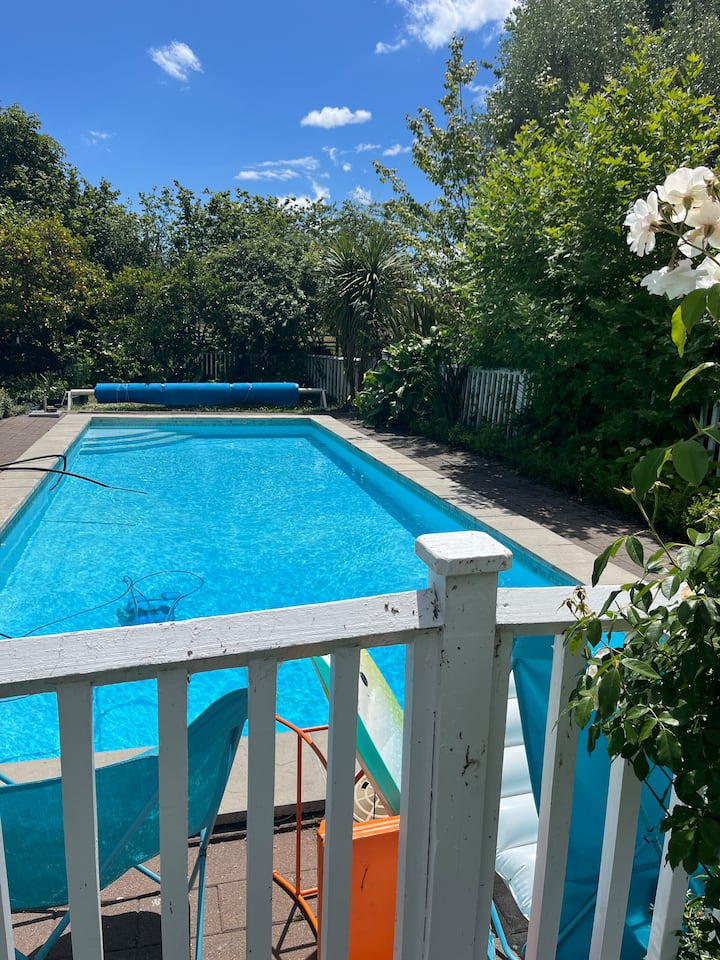 Rose Cottage Pool Big Garden Near Splash Planet - New Zealand