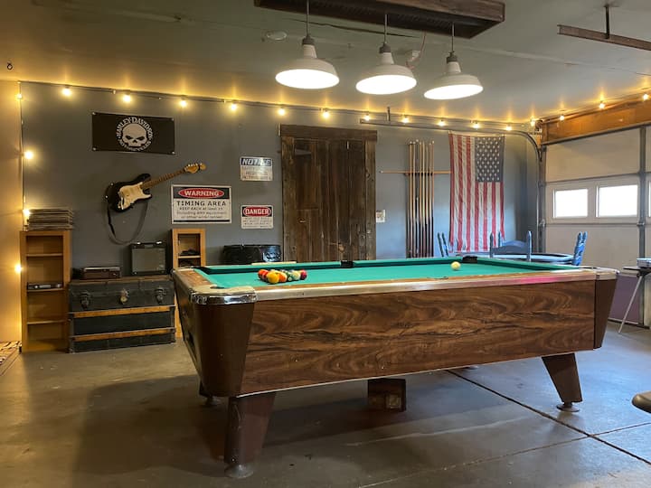 Garage Mahal - Abilene, KS