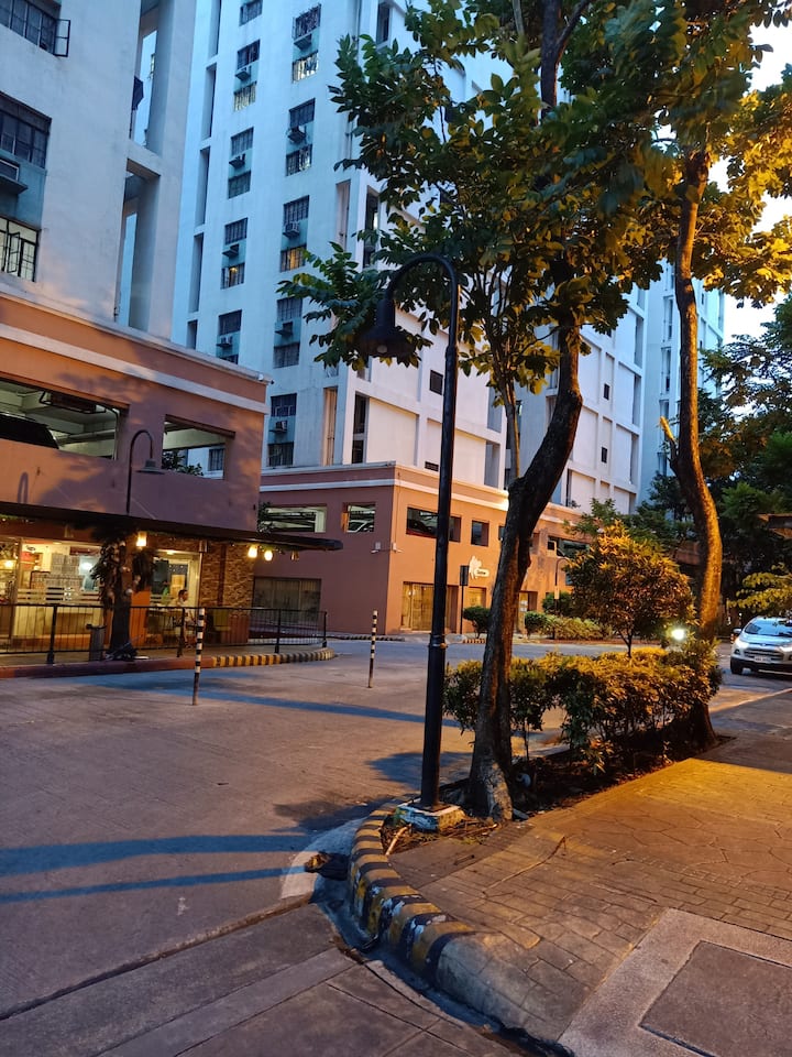 Home Away From Home Near Edsa - Marikina