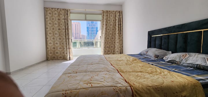 701.h Spacious Room Short/long Stay - シャールジャ