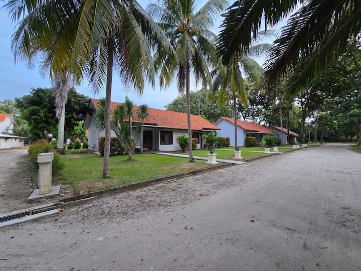 Luxurious Cozy Two Bedrooms Villa - Anyar