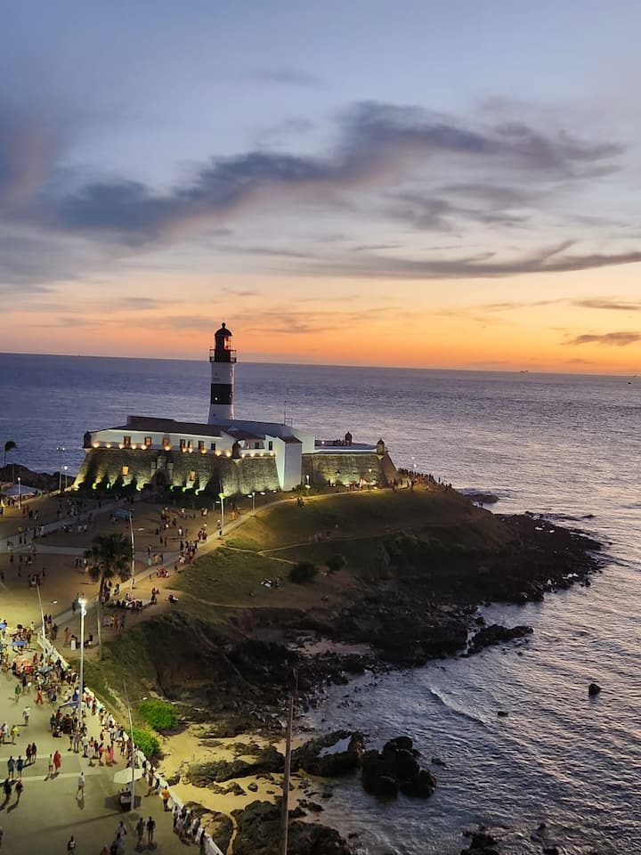 Apt Vista Mar - Farol Da Barra! Completo - Barra