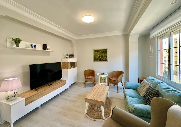 Bright Apartment In The Heart Of El Carmen - Valencia