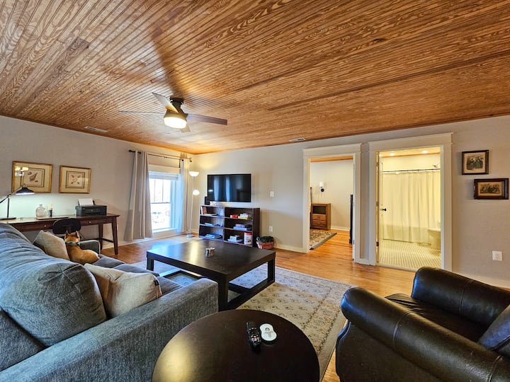 The Loft At 248 Middle - New Bern, NC
