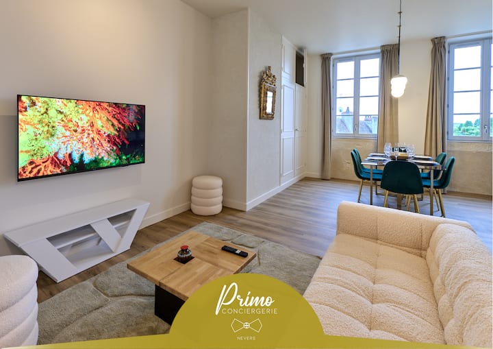 *Saint-cyr* Les Suites Du Palais - Parking Privé - Nevers