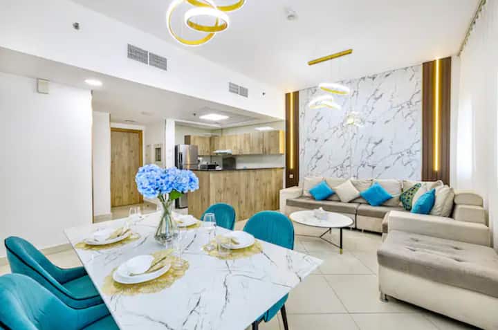 Luxury 2 Bedroom Apartment - Dubai