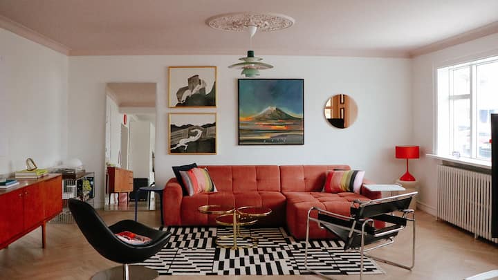Top-rated Designer Gem | Parking & Walk To Center - Reikiavik