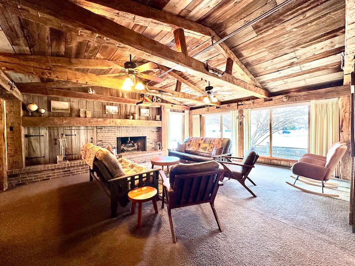 Rustic Getaway By Lake Michigan! - 密西根市