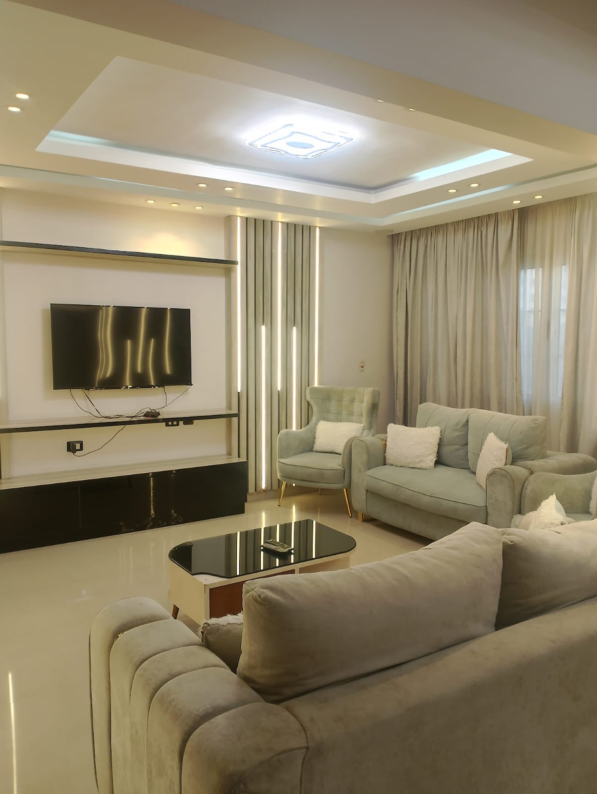 Modern Hotel Apartment Sheraton Residences Cairo Airport - Flats for ...