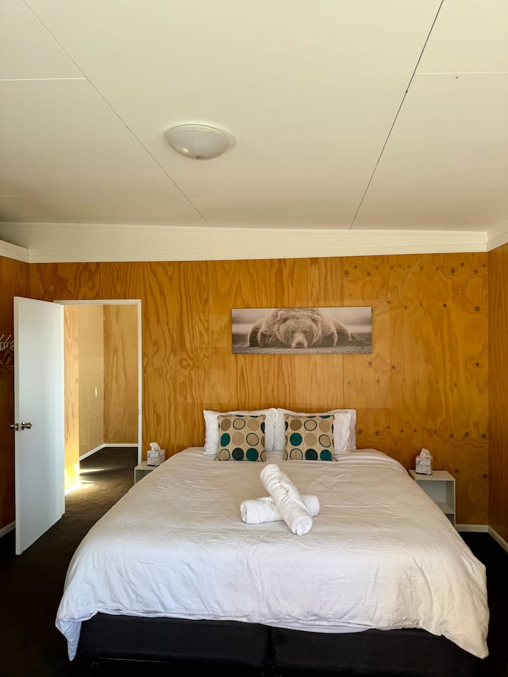 Whitestone Unit In Te Anau - Te Anau