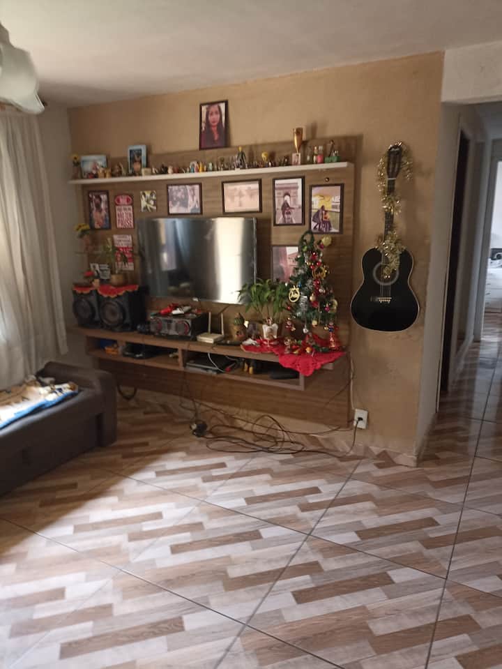 Seu Quarto Dentro De Mia Casa. - Araucária