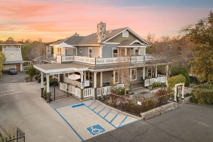 Brick Barn By Polo House And Bungalows - Ada - Los Olivos, CA