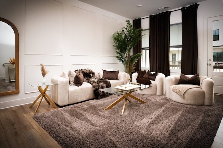 Opulent Haven ~ Luxury Retreat - Atlanta, GA