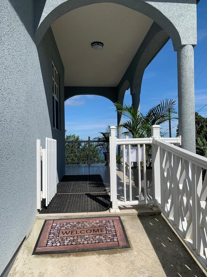 Tex Hill Ocean View Retreat - Dominica