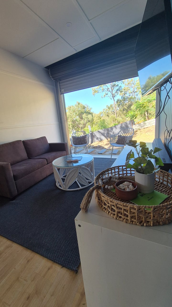 Cozy 2 B/r, Pups Welcome, Walk Everywhere! - Agnes Water